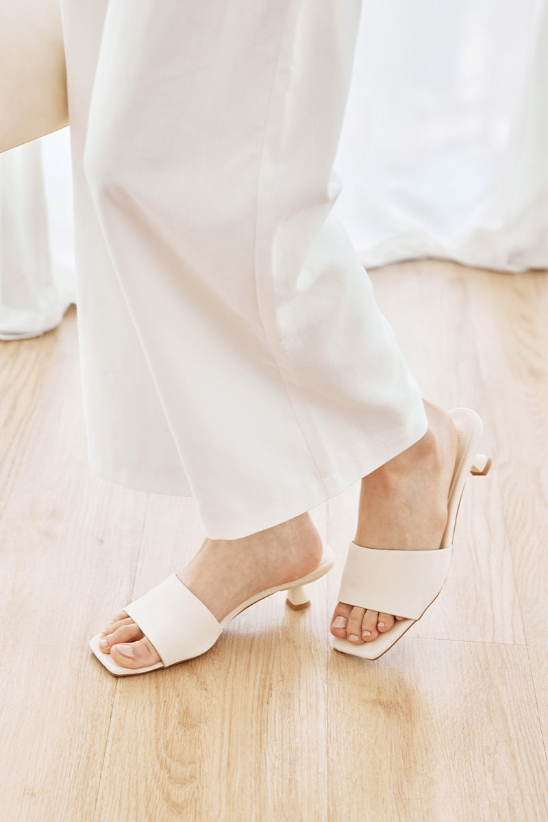 Olessia Strap-over Kitten Heel in Cream Waterproof Suede – Sunday Staples